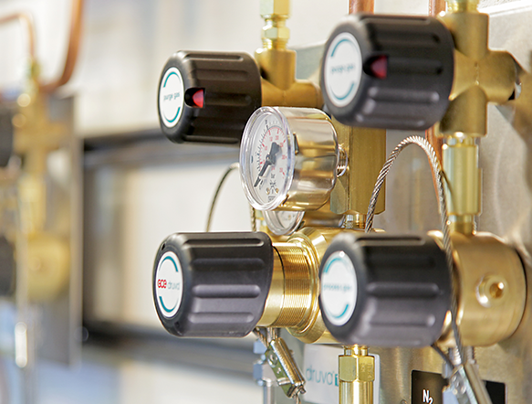 druvaTEC Product Overview Compressed Gases from GCE Group, leading ...
